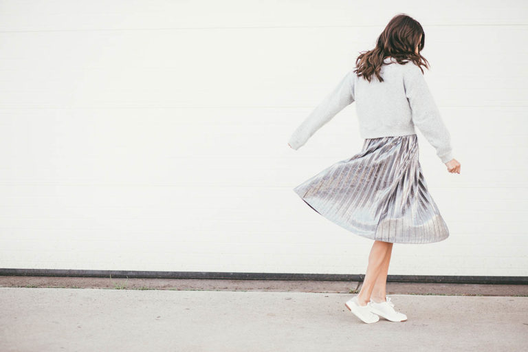 5 Core Pieces to Mix and Match with Every Outfit | Hello Fashion